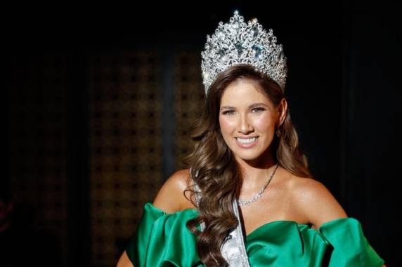 Aline Fritsch, de Lagoão, é a Miss Universe Rio Grande do Sul 2025 ...