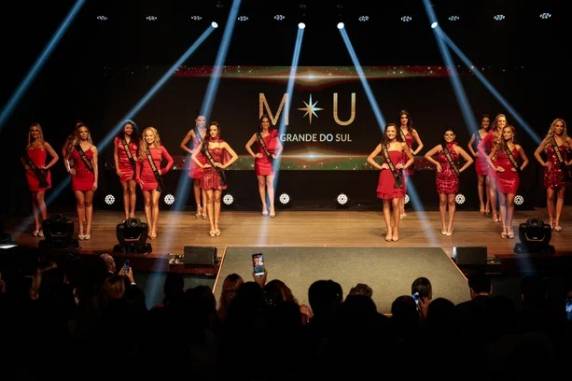 Júlia Guerra é escolhida Miss Universe Rio Grande do Sul 2026; gaúcha é ...